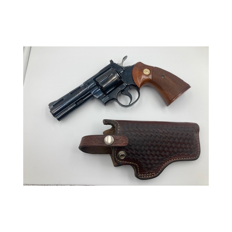 REVOLVER COLT PYTHON 4"